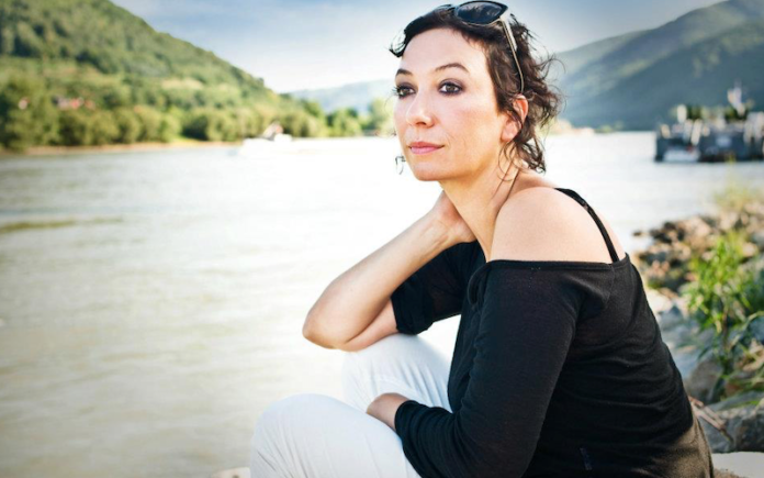 Ursula Strauss Steckbrief, persönliche Daten & Fakten